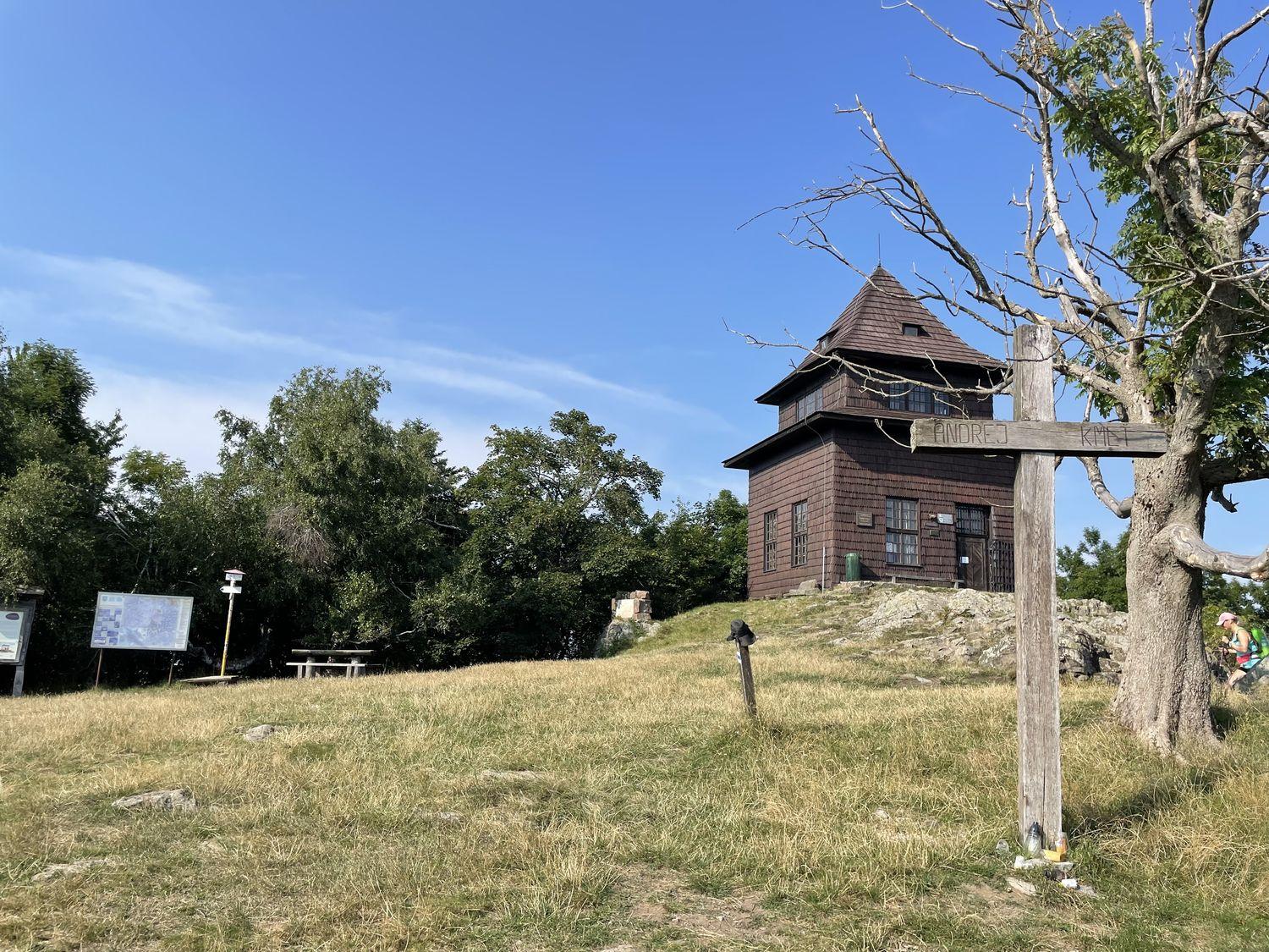 Turistika Banská Štiavnica: Spoznajte Štiavnické vrchy a výstup na ...