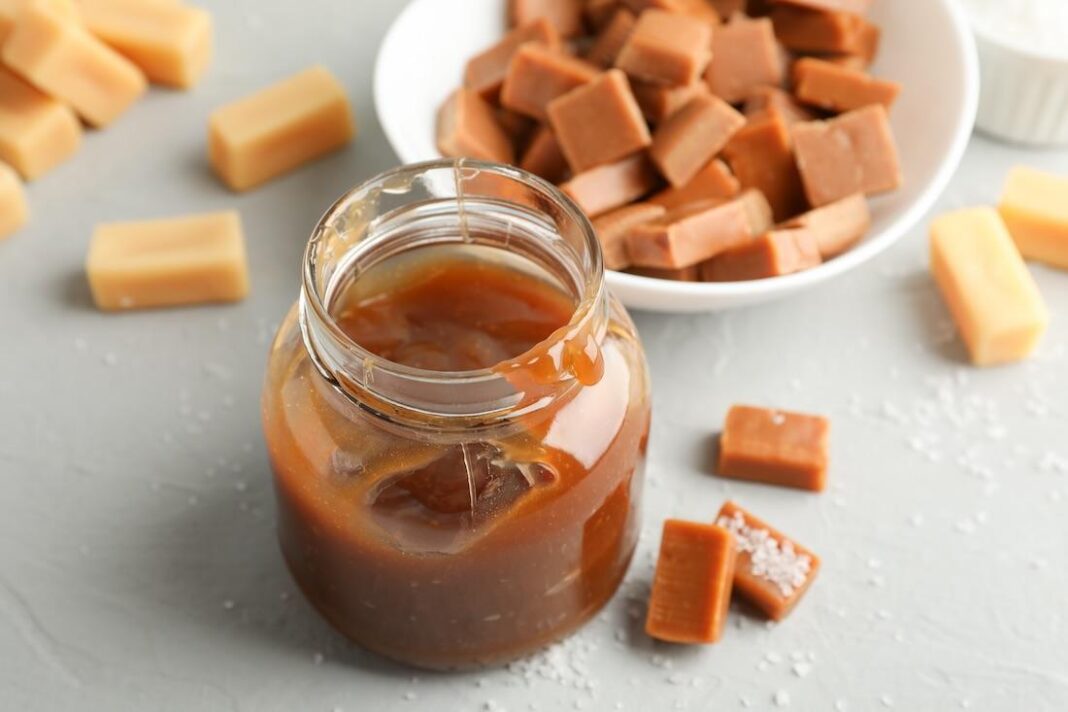 Najlepší slaný karamel – rýchly recept so smotanou a maslom do 15 minút ...